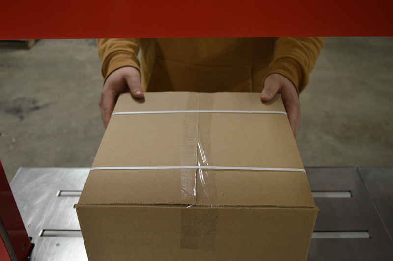 How To Use a Strapping Machine – Packaging Blog